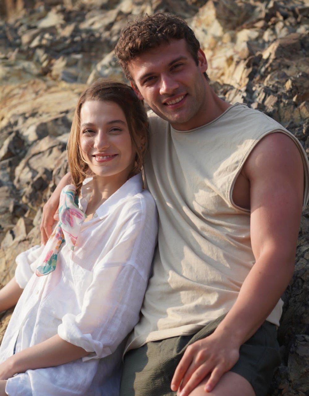 Sümeyye Aydoğan ve Caner Topçu’dan “Dönence” kareleri